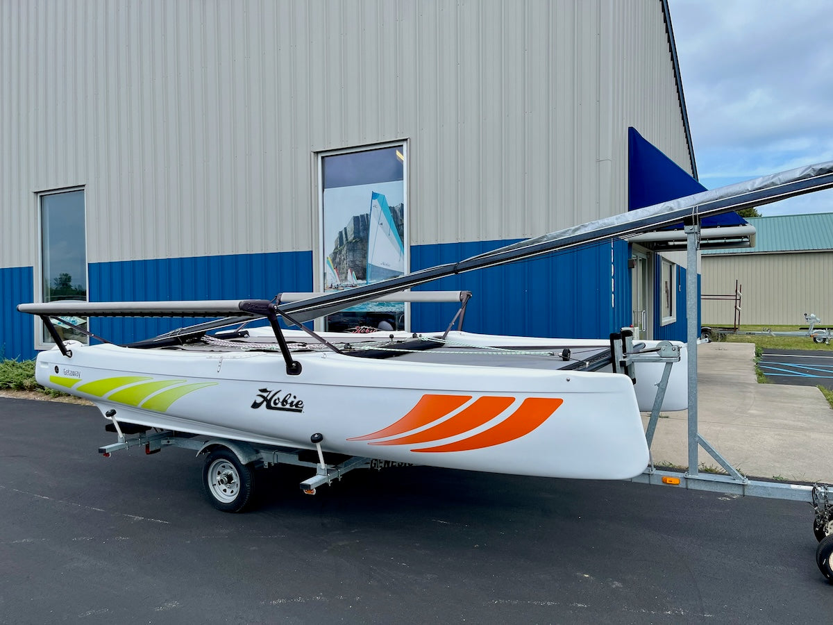 Small Sailboats: Dinghys, Daysailers and Catamarans for Sale -MI ...